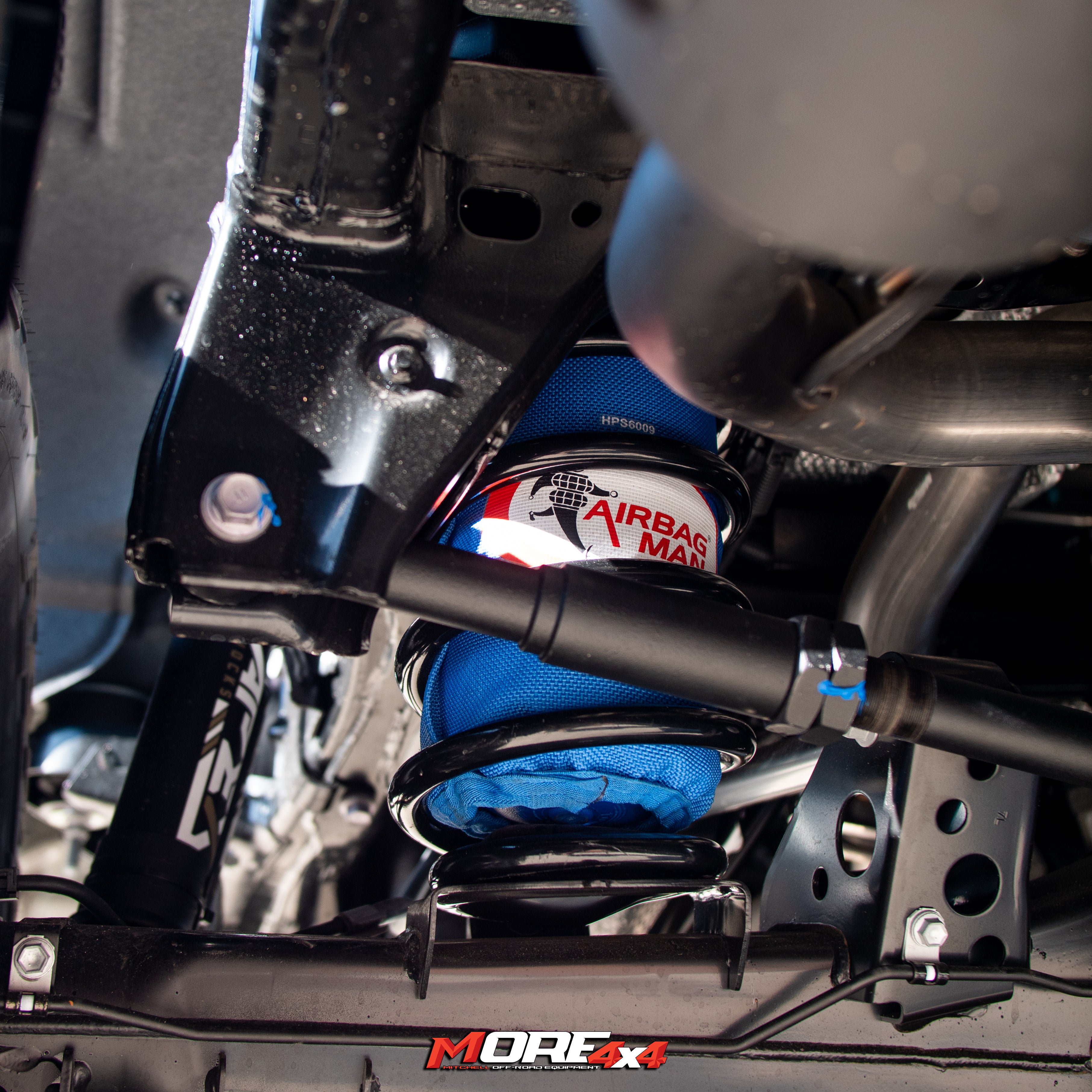 AIRBAG MAN - Air Suspension Helper Kit for Coils Springs - To Suit 300 – MORE 4x4
